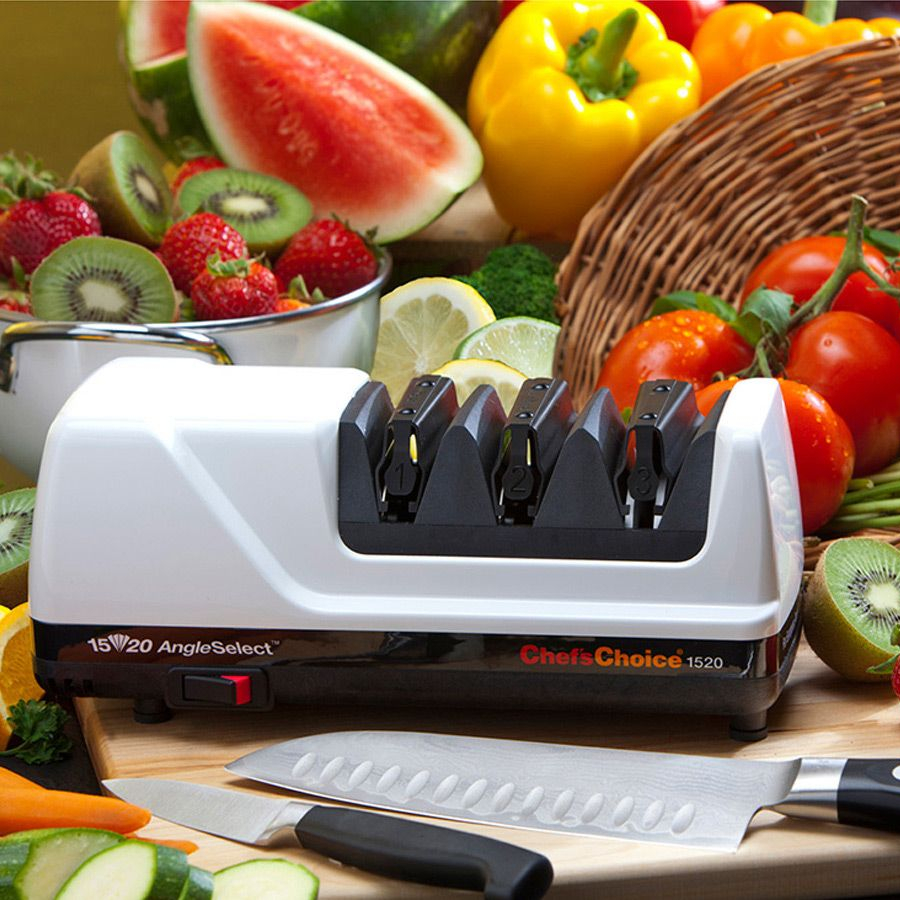 Elektrický, diamantový brousek na nože (ostřič) CHEFS CHOICE ANGLE SELECT 1520 | Finesio.cz