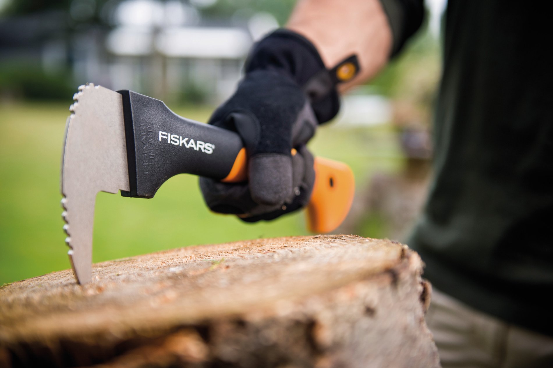 FISKARS WoodXpert Sappie XA2 – ocelová sapina na dřevo | Finesio.cz