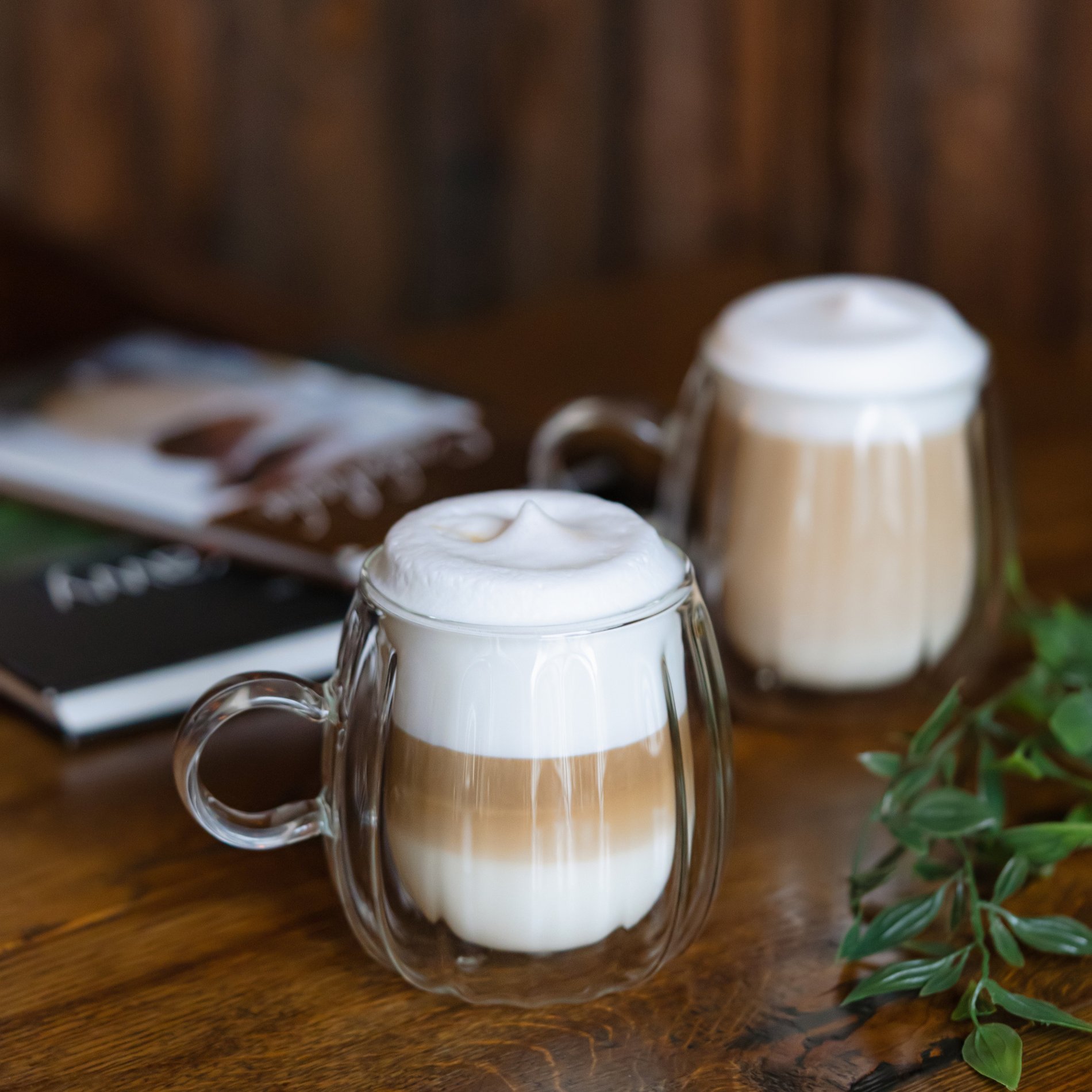 VIALLI DESIGN Tulipán 350 ml 2 ks. - dvoustěnné termální sklenice na latte sklo | Finesio.cz