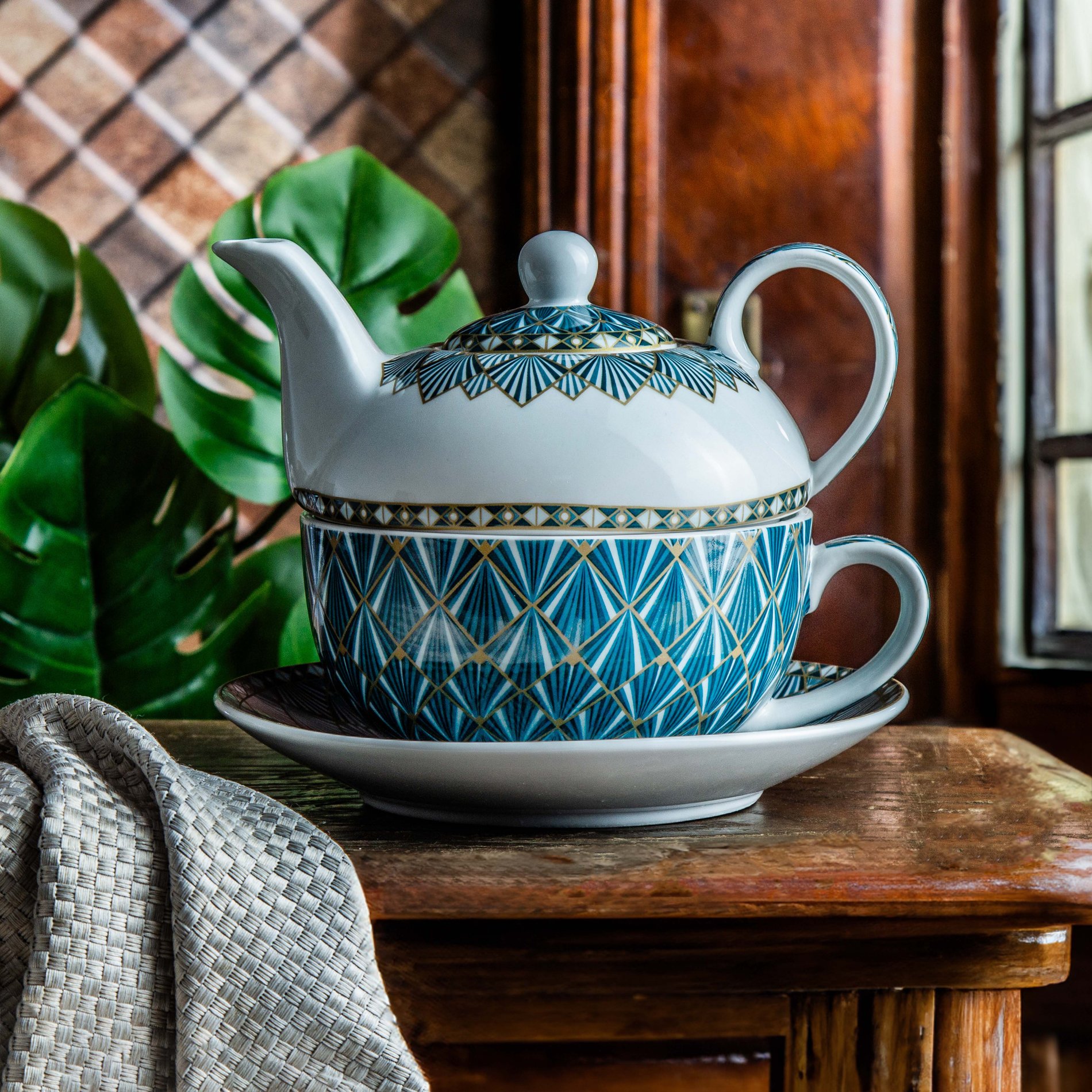 Porcelánový konviček na čaj a kávu s šálkem a podšálkem EASY LIFE ...